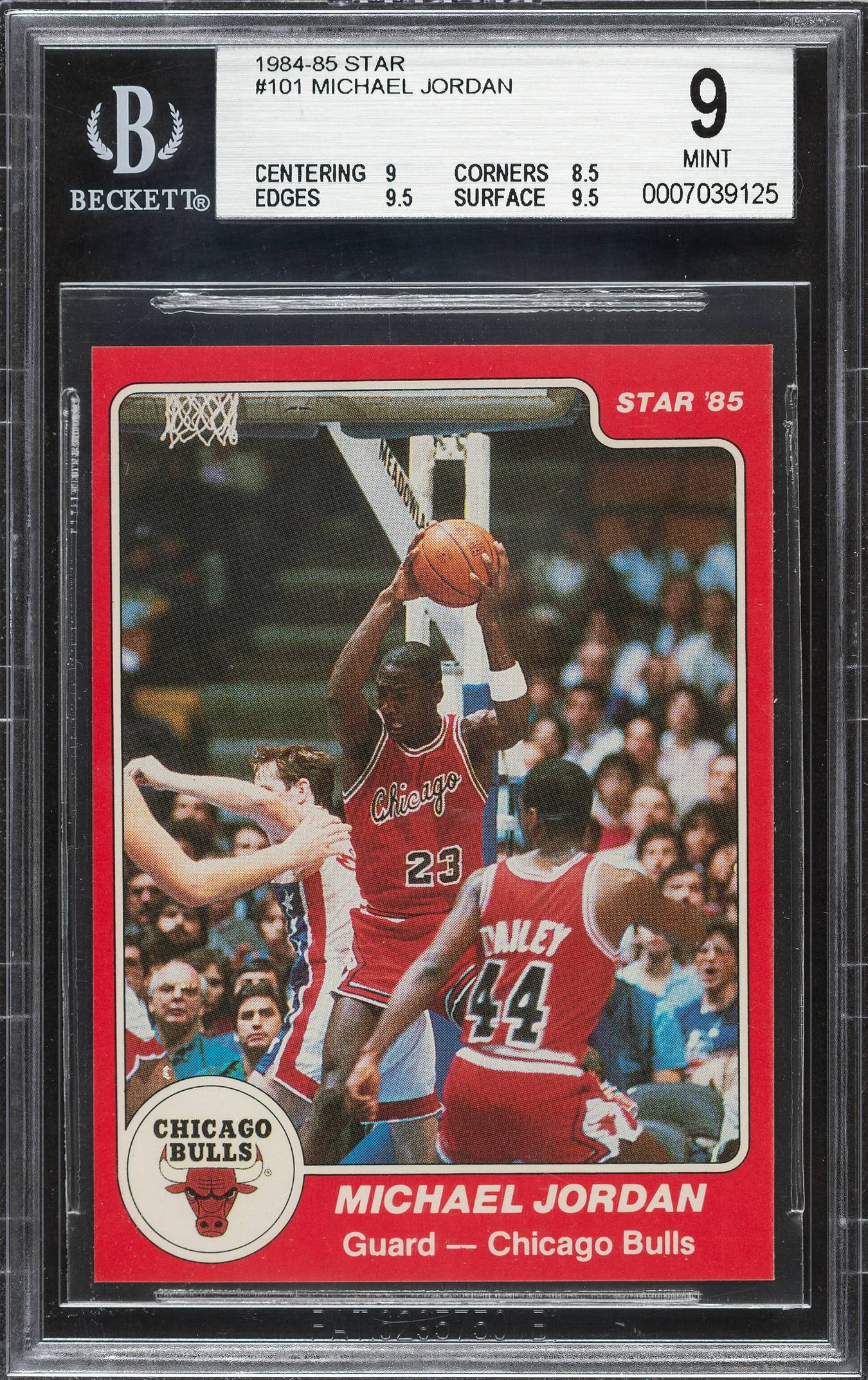 86-87 Fleer Michael Jordan Rookie Sticker - Michael Jordan Cards